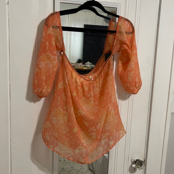 Tops | Super Cute Sheer Top Sm | Poshmark